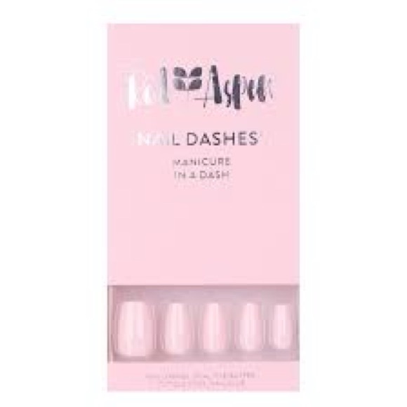 Red Aspen | Makeup | On Point Brier Red Aspen Nail Dashes Set | Poshmark